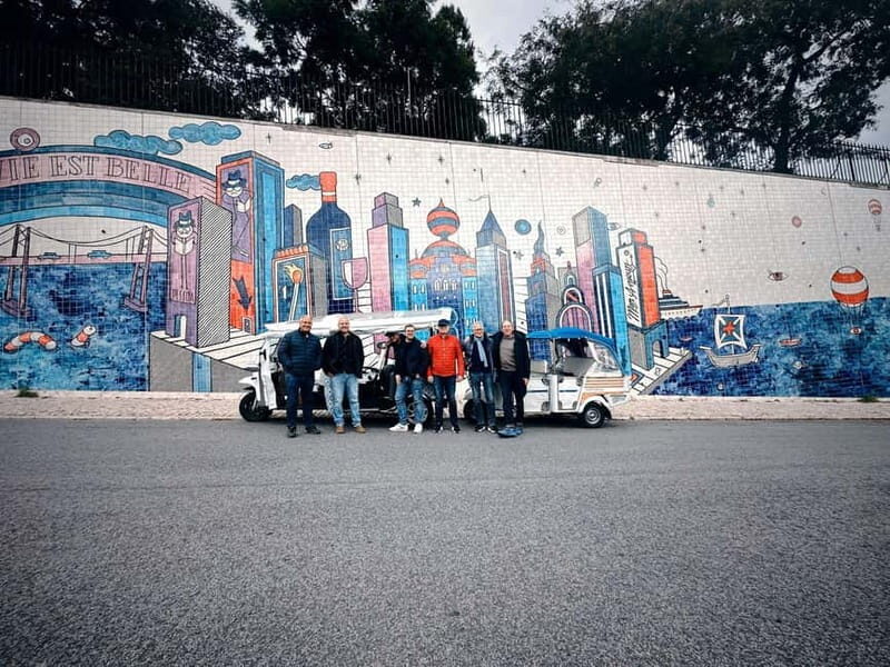 Lisbon: Historical Tour with a vintage Tuk Tuk - Exploring Lisbons Neighborhoods in Style