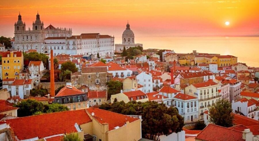 Lisbon: old town sightseeing Tuk-Tuk Tour - Who Will Enjoy This Tour?