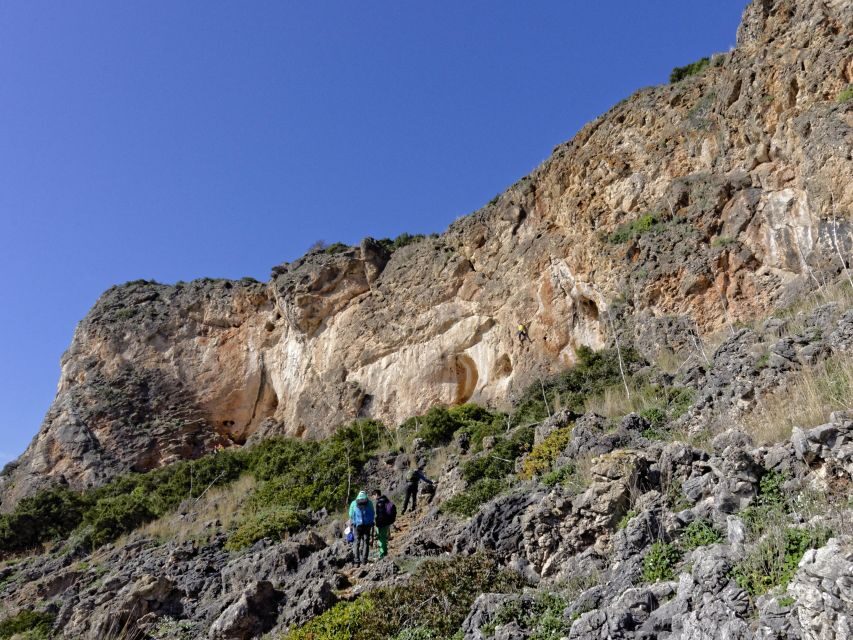 Lisbon or Sesimbra: Guided Rock Climbing Tour in Arrábida - What to Expect During Your Day in Arrábida