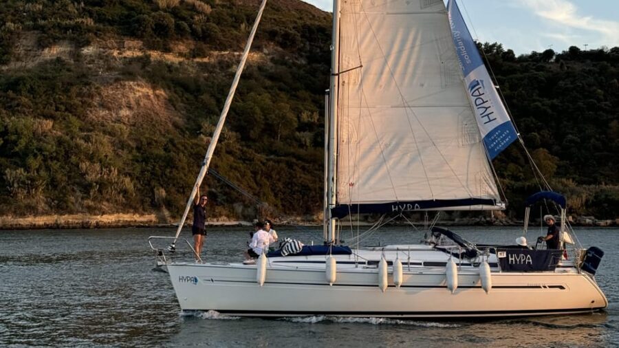 Lisbon: Private Boutique Boat Tour  Sail in Style - Who Will Love This Tour?