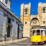 Lisbon: Private full Day Sightseeing tour by tuk-tuk. - Itinerary Breakdown