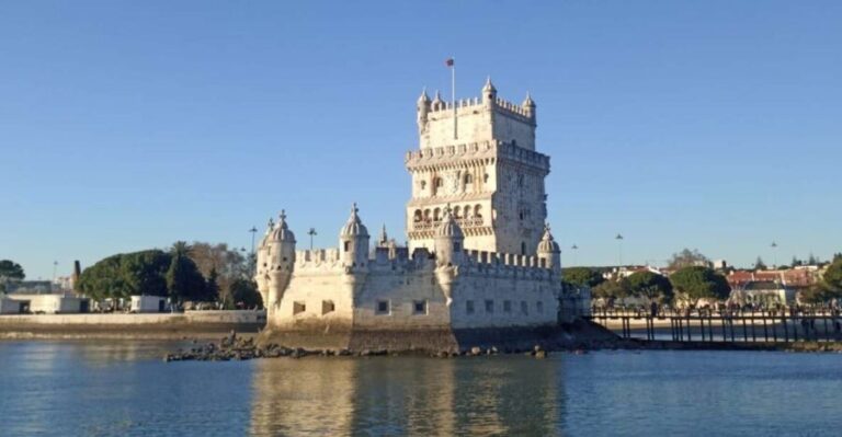 Lisbon: Private Sunset Sailboat Tour with Welcome Drink - The Value of a Private Sailboat Experience