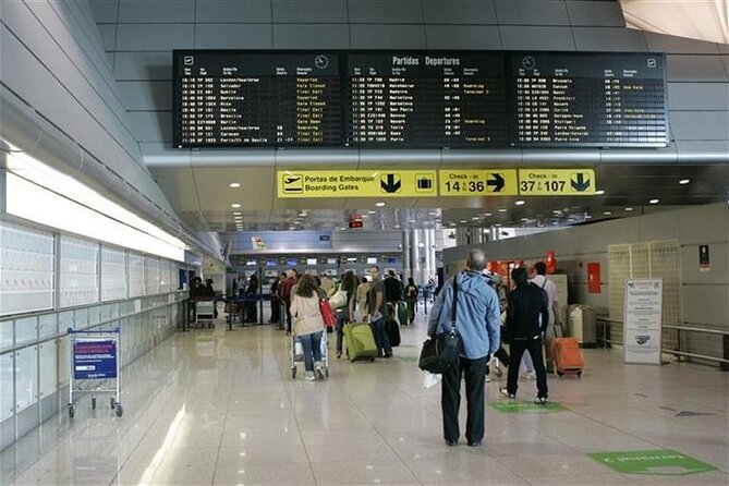 Lisbon Private Transfers: Airport, Cruise, Hotel, Point to Point. - Key Points