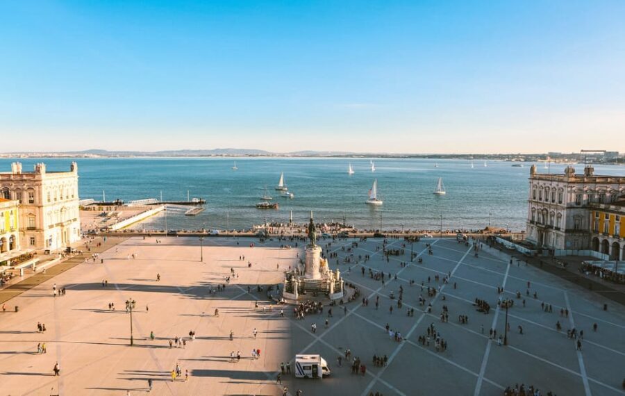 Lisbon: Private walking tour - Discovering Lisbon’s Artistic Side in Chiado