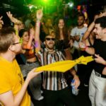 Lisbon: Pub Crawl with Open Bar, Shots & VIP Club Entry - The Itinerary in Detail