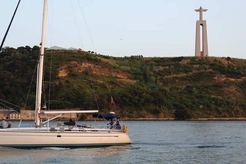 Lisbon: Sailing Boat Tour with Drinks - An In-Depth Look at the Lisbon Sailing Boat Tour