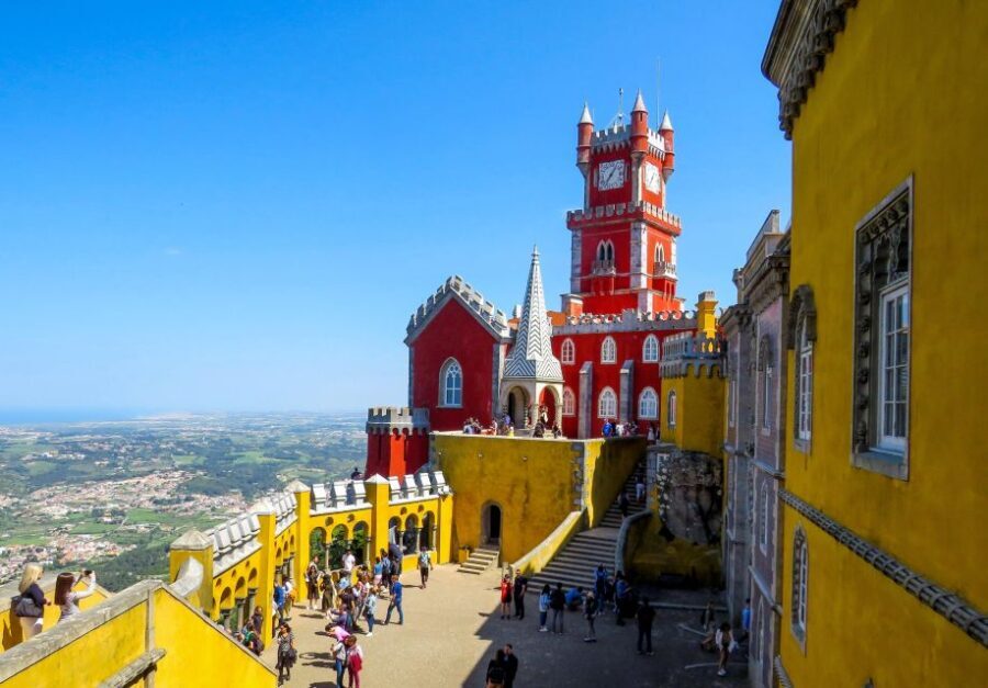 Lisbon: Sintra, Pena, Cabo da Roca Coast & Cascais Day Tour - What Makes This Tour a Good Choice?