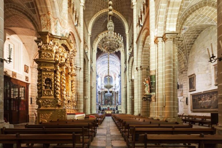 Lisbon: Small-group Évora Historical and Alentejo Wine Tour - A Balanced Look at the Itinerary