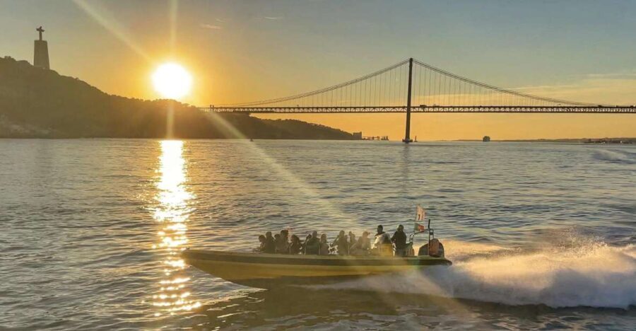 Lisbon Speedboat Sunset with Monuments Sightseeing - What Travelers Can Expect