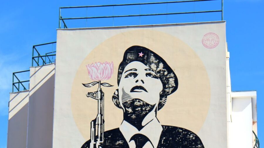 Lisbon: Street Art and Historical Walking Tour - Starting Point: Miradouro da Graça