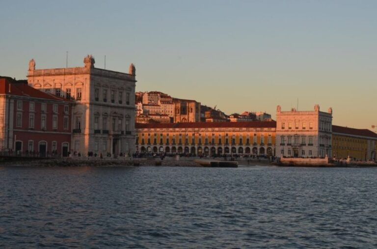 Lisbon Sunset Group Boat Tour - Key Points