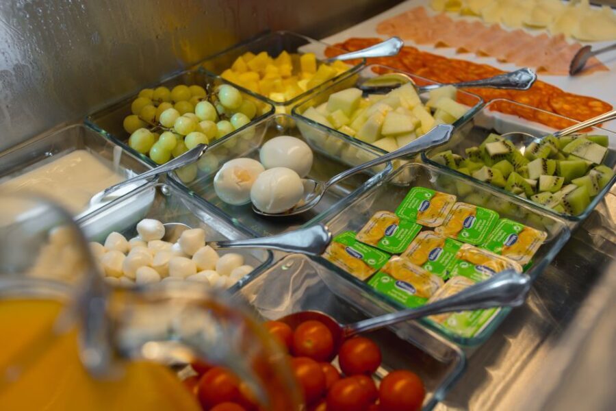 Lisbon: Tagus River Cruise With Brunch - Overall Experience and What to Expect