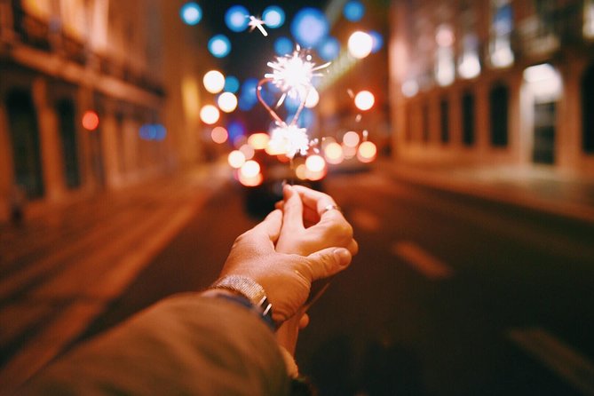 Lisbon's Christmas Lights tour - Lisbon’s Christmas Lights Tour: A Festive Ride Through the City’s Holiday Glow