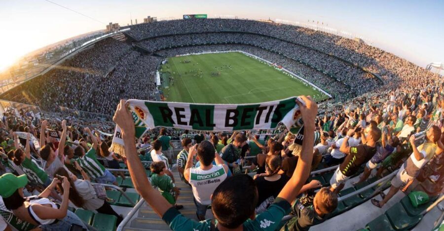 Live Real Betis football matches & atmosphere with local fan - Connecting with Fans and the Atmosphere