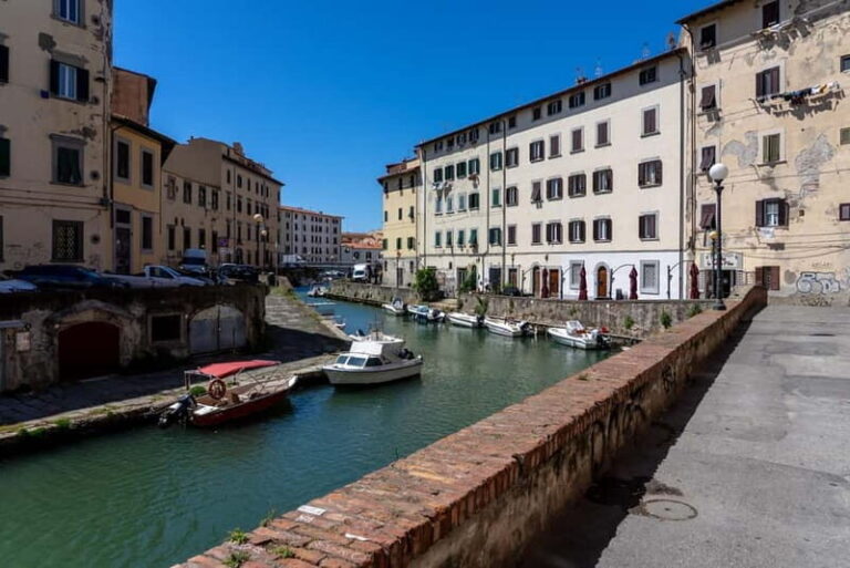 Livorno Photo Tour in English - Exploring Livorno Through the Lens