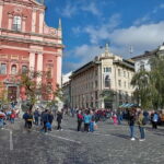 Ljubljana: Old Town Guided Walking Tour in French - Is This Tour Right for You?