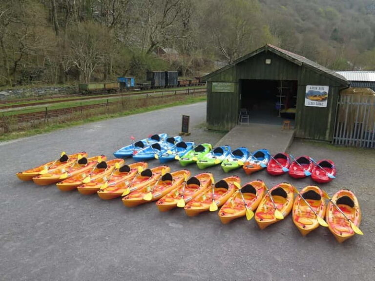Llanberis: Llyn Padarn Kayak Rental with Equipment - Additional Practical Details