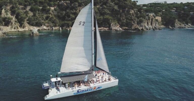 Lloret de Mar: Sunset Catamaran Cruise with DJ and Drinks - What to Expect on the Sunset Catamaran Cruise
