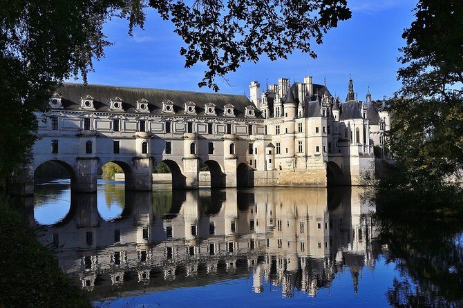 Loire Valley Chateaux from Paris Private Tour - The Value of a Guided Private Tour