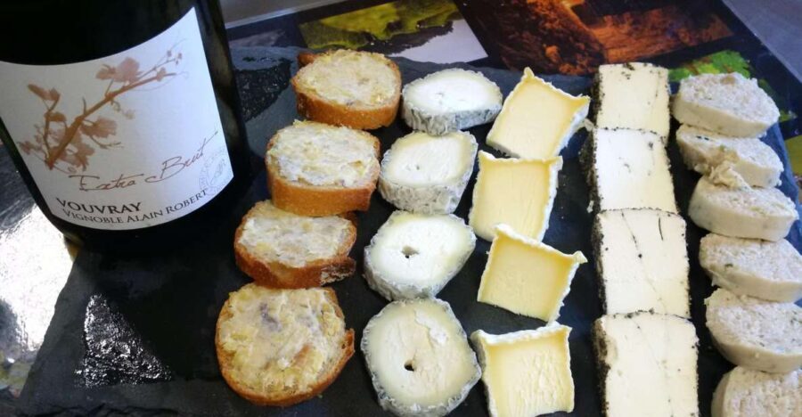 Loire Valley: Vouvray Vineyard Tour and Wine Tasting - Summary: The Best of Vouvray in a Small Package