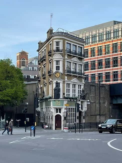 London: Ale, Ink & Justice Walking Tour - What You Can Expect