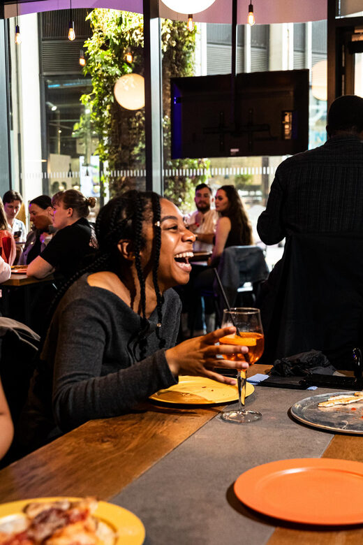 London: Bottomless Brunch Comedy - The Ding Dong Gong Show - A Closer Look at the Experience