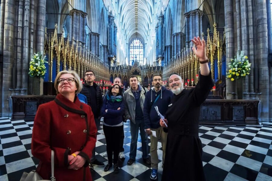 London: Buckingham, Big Ben & Westminster Abbey Tour - Detailed Breakdown of the Tour