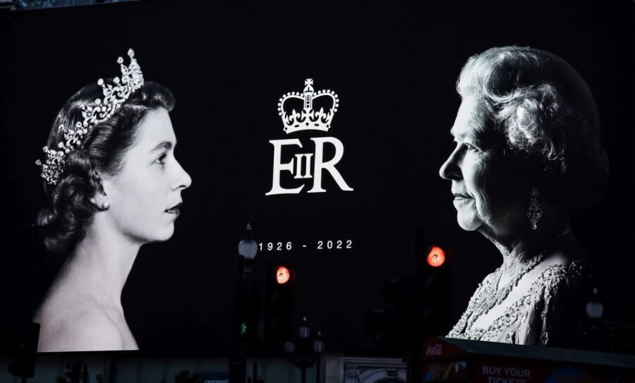 London: Buckingham Palace Entry & Changing of the Guard Tour - Who Is This Tour Best For?