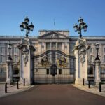 London: Changing of the Guard and Royal Palaces Walking Tour - Practical Details & Insights