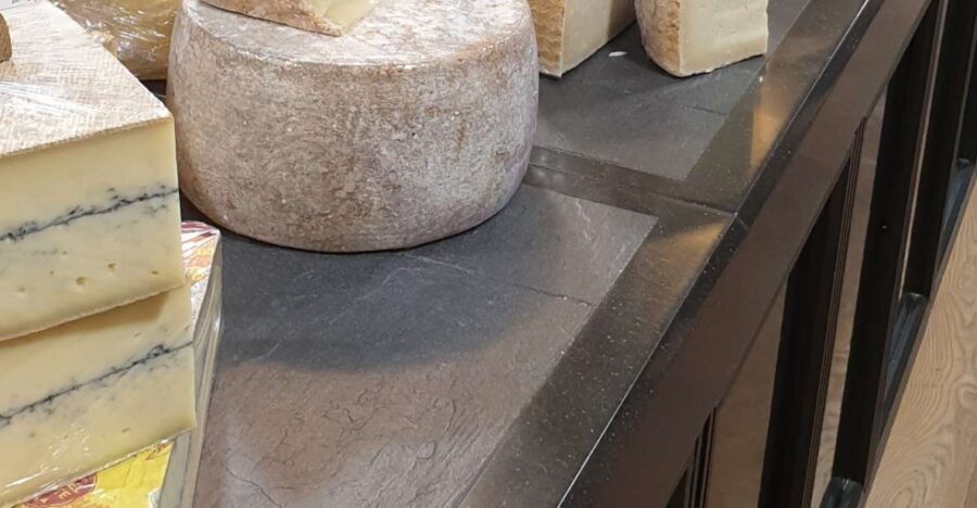 London: Cheese Tasting Walking Tour - The Experience from the Reviewers’ Perspective