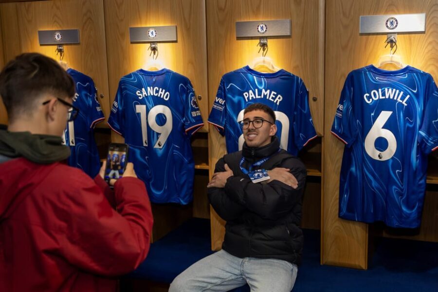 London: Chelsea FC Museum and Stamford Bridge Classic Tour - Photo Opportunities and Memorabilia