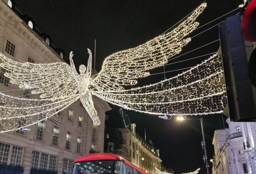London: Christmas Lights Guided Walking Tour - What You’ll Love About This Tour