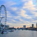 London: Christmas Lights Nighttime Bus Tour with Live Guide - Authentic Traveler Perspectives