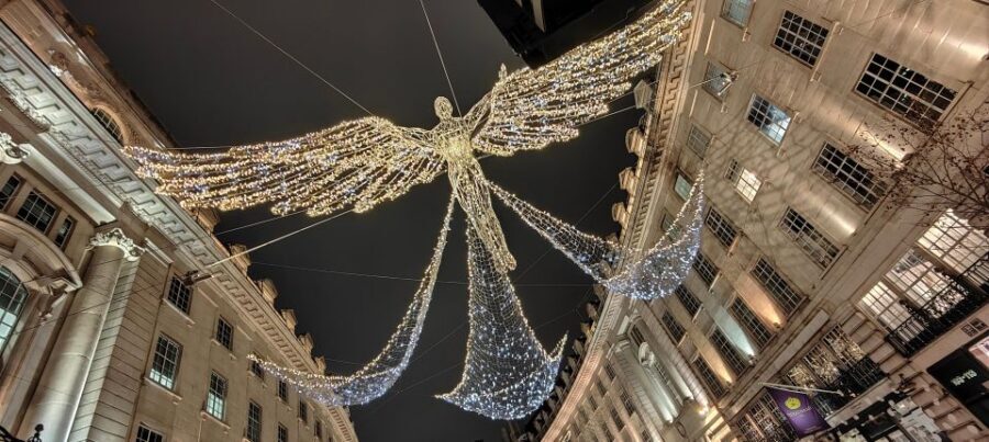 London Christmas Sparkle Walking Tour Small Group - Who Will Love This Tour?
