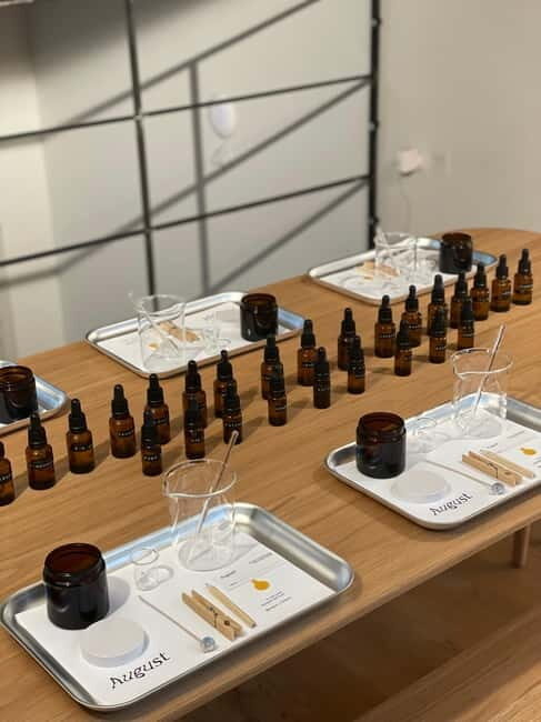 London: Essential Oil Candle Making Workshop - The Value of the Experience