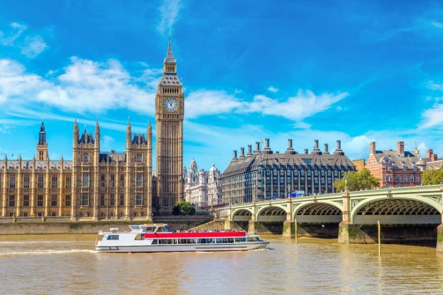 London: Full-Day Sightseeing Bus Tour with River Cruise - How the Tour Balances Value and Experience