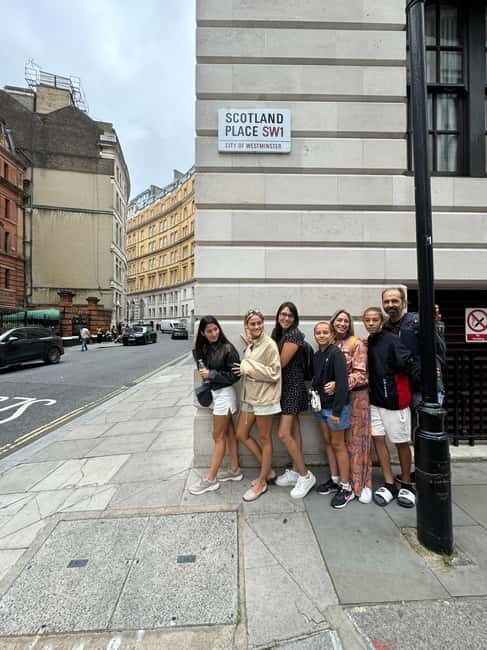 London: Harry Potter Tour, discover spells and secrets! - Locations and Their Significance