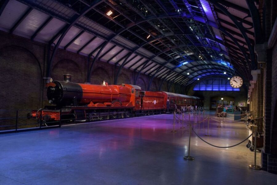 London: Harry Potter Warner Bros. Studio Tour with Transfer - Who Should Consider This Tour?