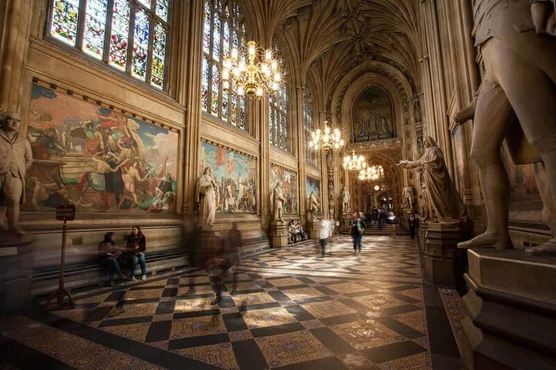 London: Houses of Parliament & Westminster Abbey Guided Tour - The Palatial Grandeur of Westminster Hall