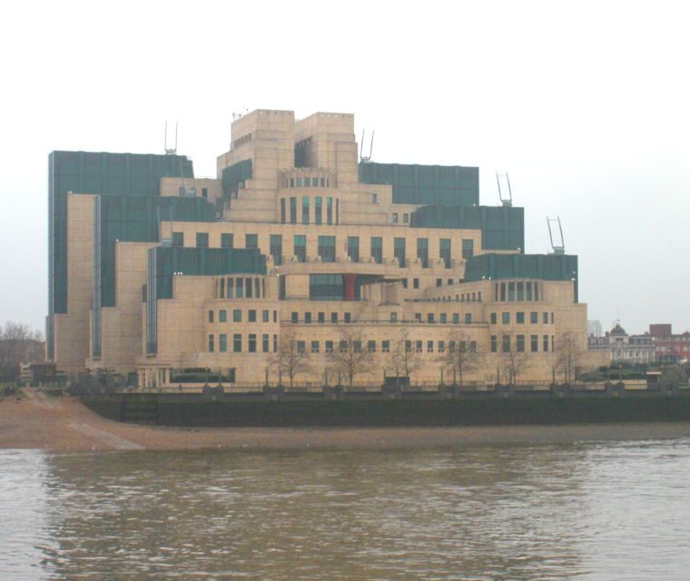 London: James Bond Shooting Locations Tour by Black Taxi - A Closer Look at the Tour Layout