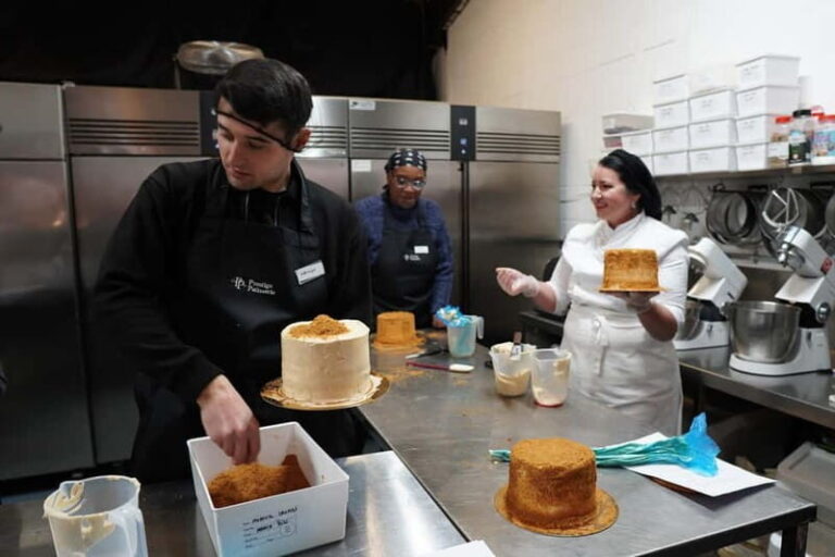 London: Medovik Cake Masterclass with Prosecco - What We Loved About the Experience