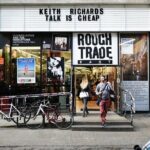 London Private Music Tour with a Local Guide Tailored to Your Interests - Why Choose This Tour?