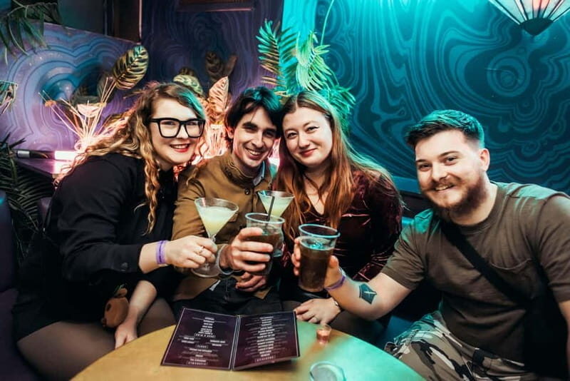 London Pub Crawl: Ultimate Central London Night Out - What You Can Expect from the London Pub Crawl