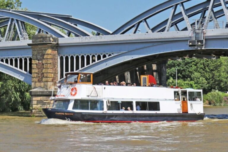 London: Richmond to Hampton Court River Thames Cruise - An In-Depth Look at the Experience