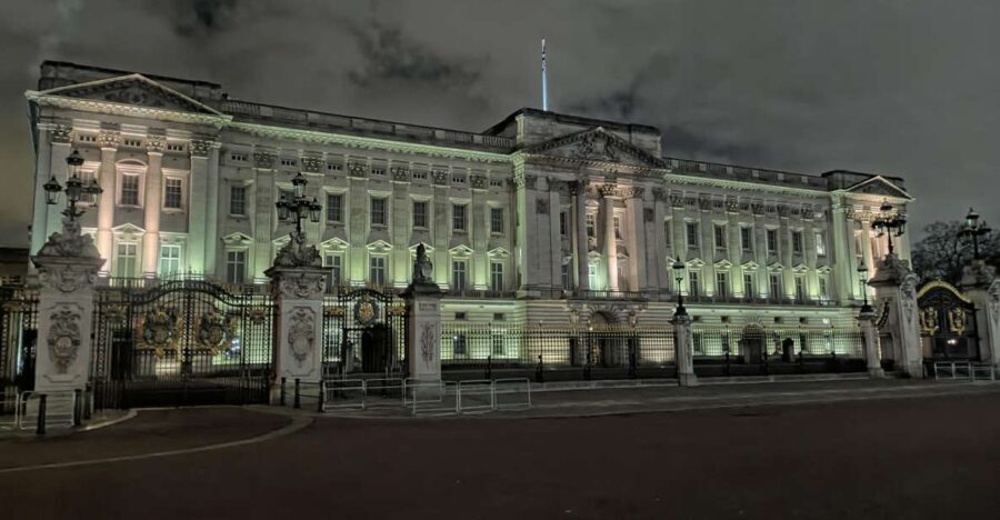 London : Royal Westminster By Night Walking Tour - Practical Details and Value