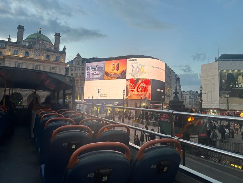 London: Taylor Swift Singalong Bus Tour - Itinerary Breakdown