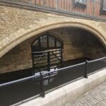 London: Tower of London and Crown Jewels Easy Access Tour - Practical Details That Matter