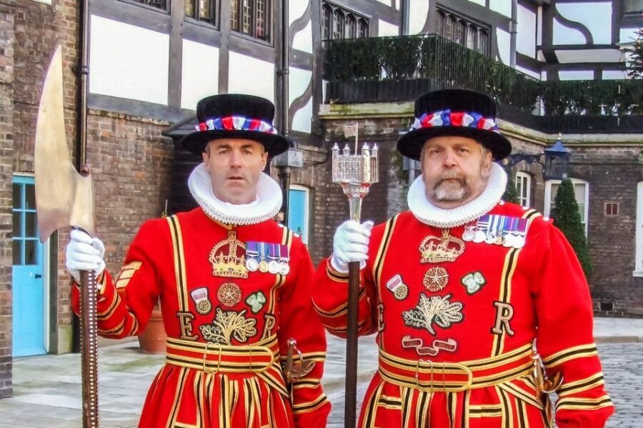 London: Tower of London and Tower Bridge Early-Access Tour - Value and Practicalities