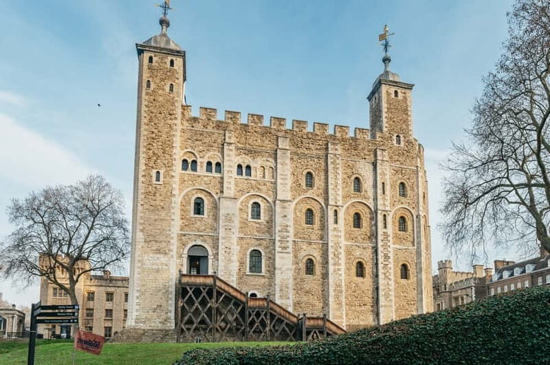 London: Tower of London Entry & Beefeater Private Audience - The Beefeater Private Audience