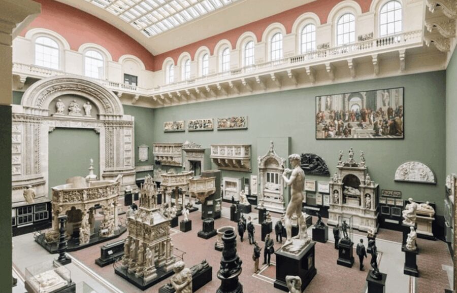 London: Victoria and Albert Private Tour with Expert Guide - What You’ll Experience